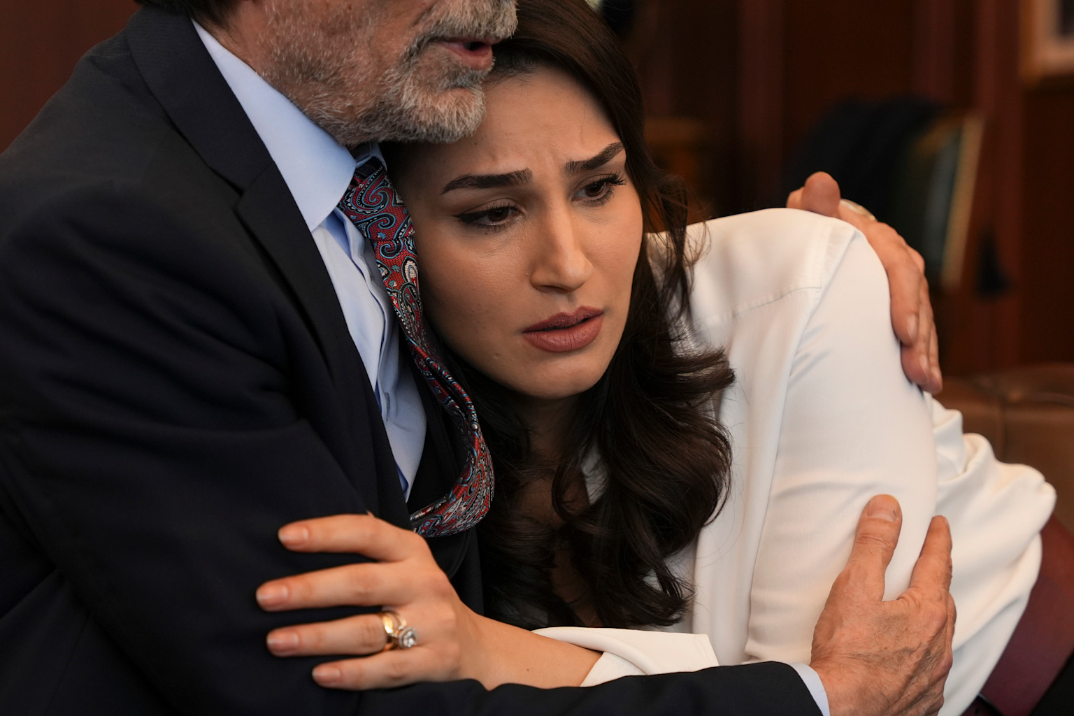 Tradimento torna su Canale 5: tutte le novità sulla serie tv turca